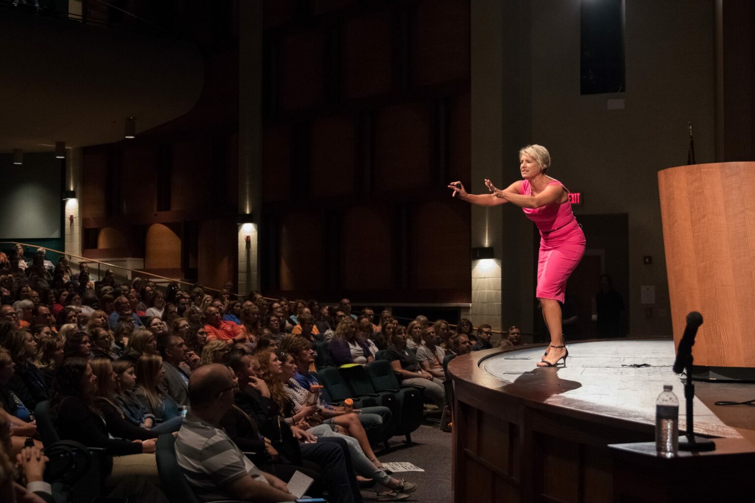 Award Winning Keynote Speaker | Kim Strobel